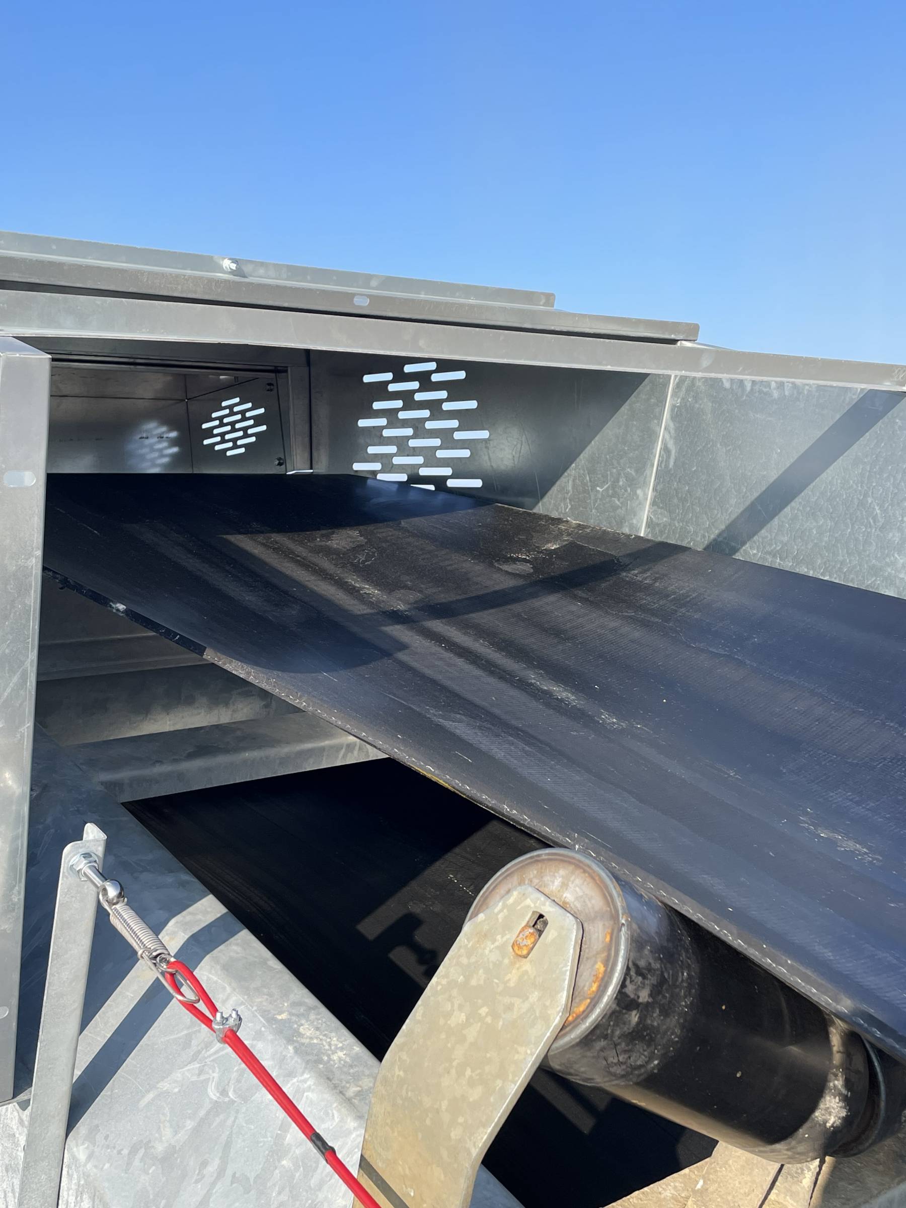 Bandes transporteuses sur mesure à Evreux et Normandie - MTCP